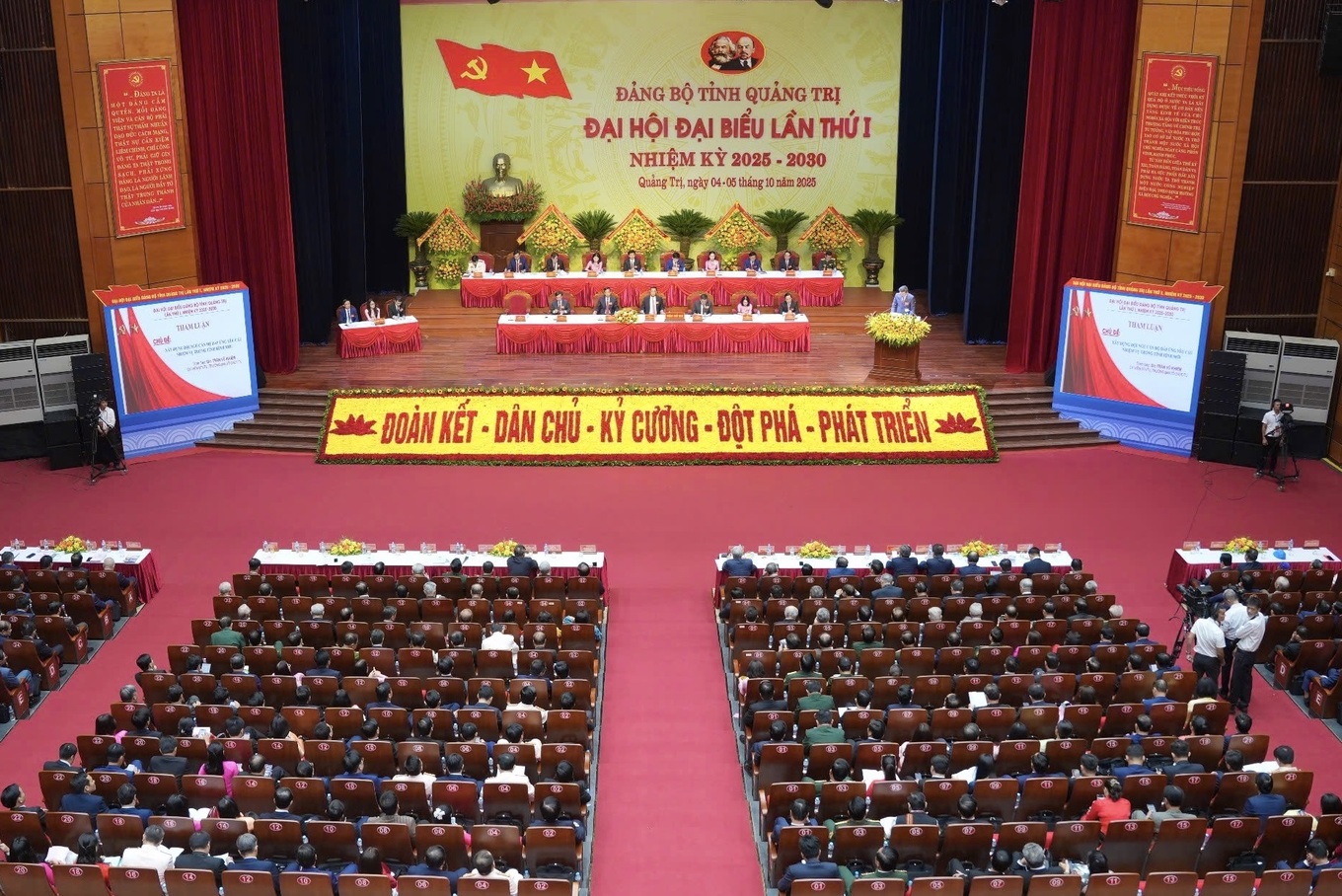 Mr. Le Ngoc Quang was appointed Secretary of Quang Tri Provincial Party Committee.