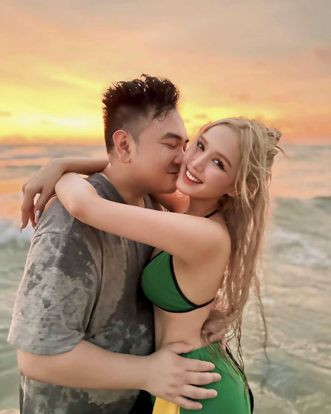 Mối tình 6 năm ngọt ngào của Xoài Non - Xemesis trước khi "đường ai nấy đi" | Báo Dân trí