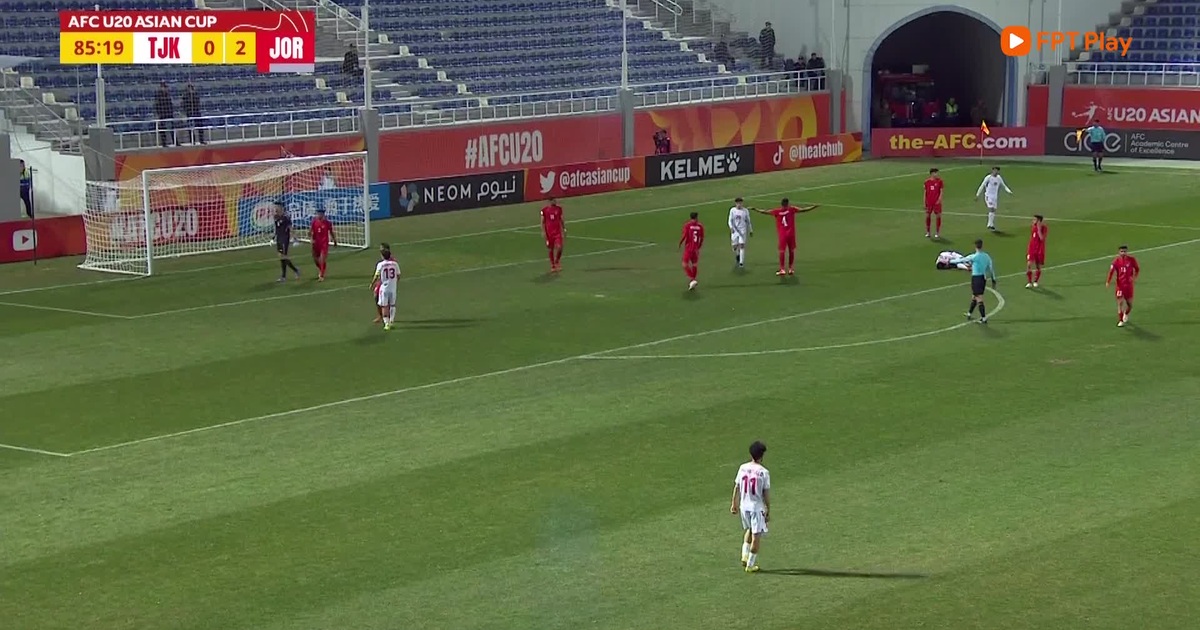 Video: Bị thẻ đỏ ở giây thứ 8, U20 Jordan vẫn thắng U20 Tajikistan | Báo Dân trí