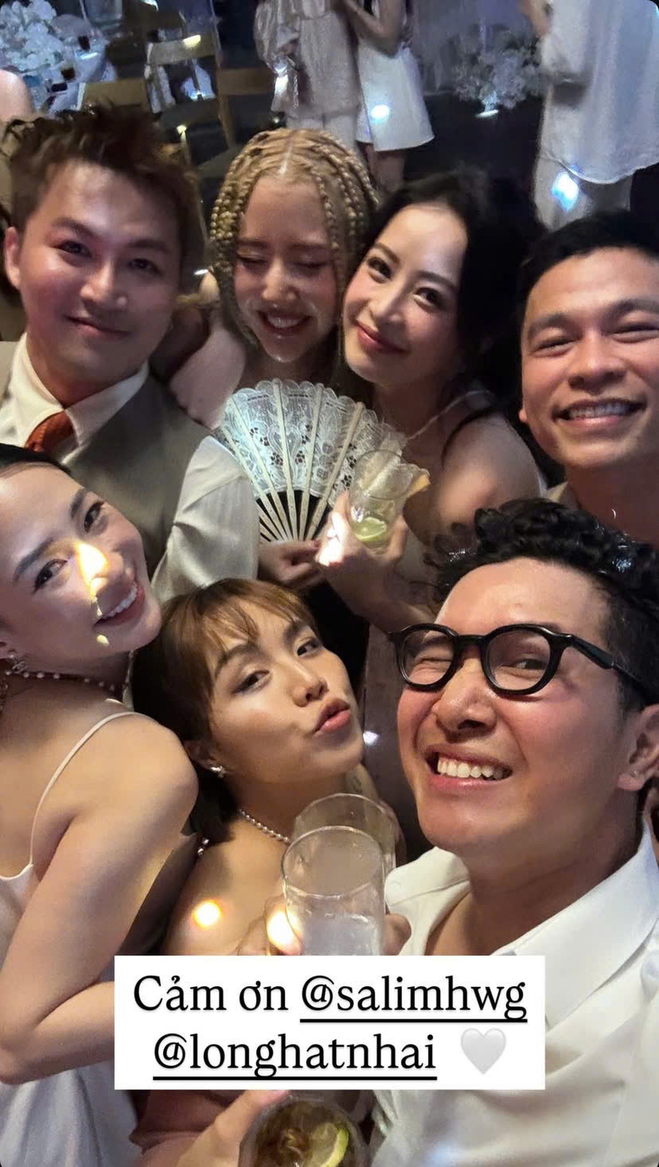 Chi Pu và Quỳnh Anh Shyn "gương vỡ lại lành", thân thiết tại đám cưới Salim | Báo Dân trí