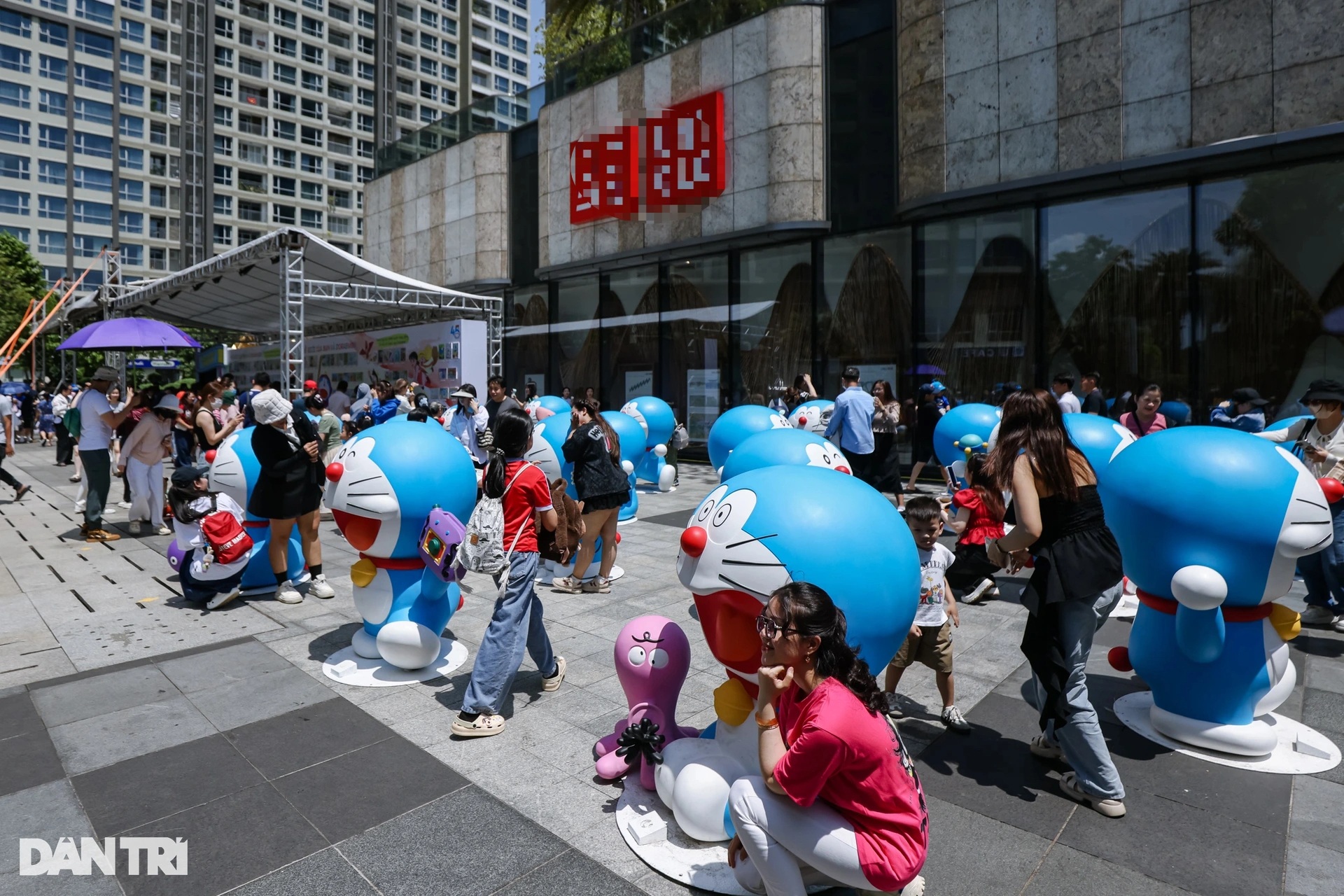 Triển lãm Doraemon: Chú mèo máy huyền thoại gợi nhớ tuổi thơ | Báo Dân trí