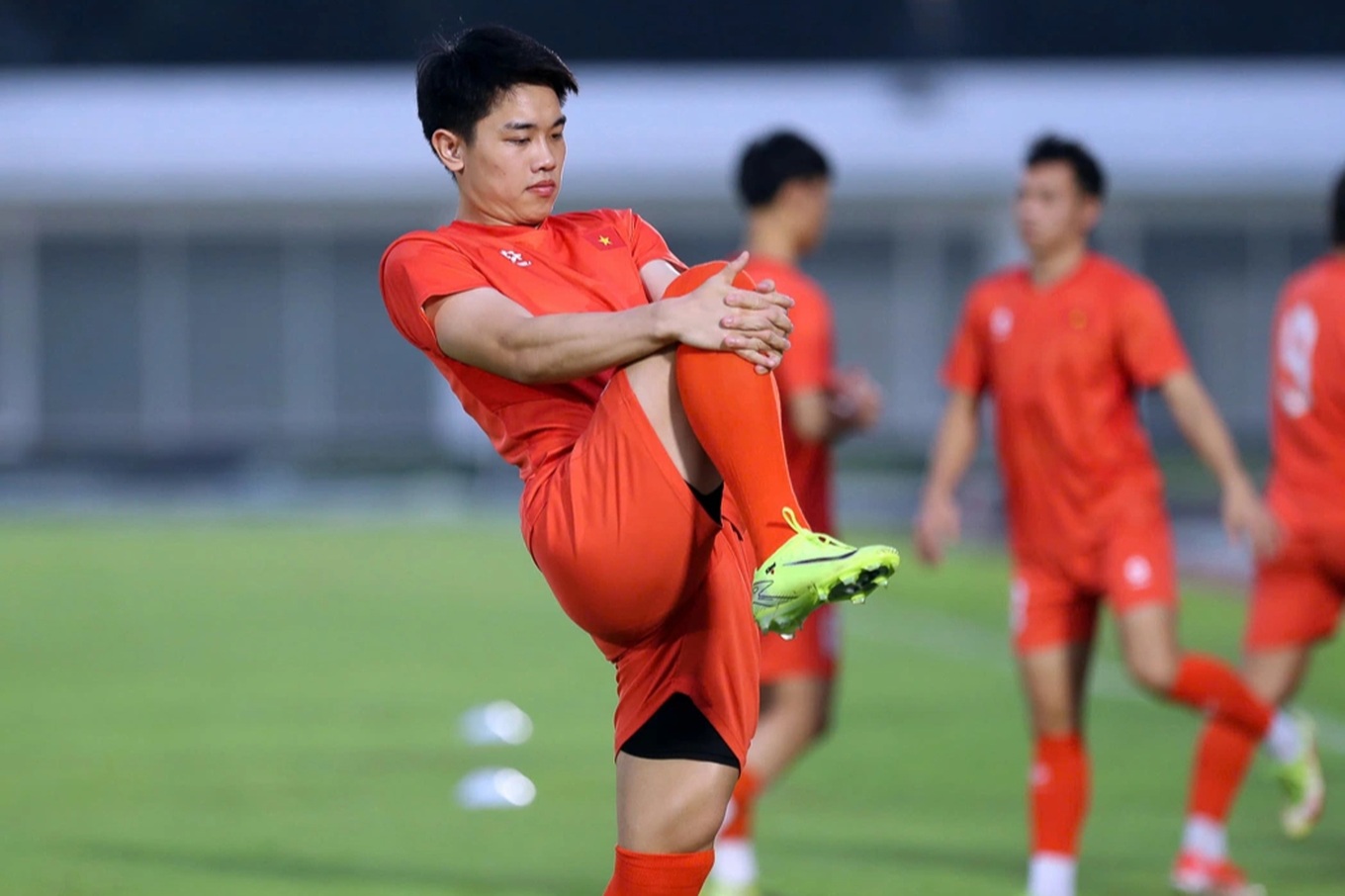 Siêu máy tính dự đoán kết quả trận chung kết U23 Việt Nam - U23 Indonesia | Báo Dân trí