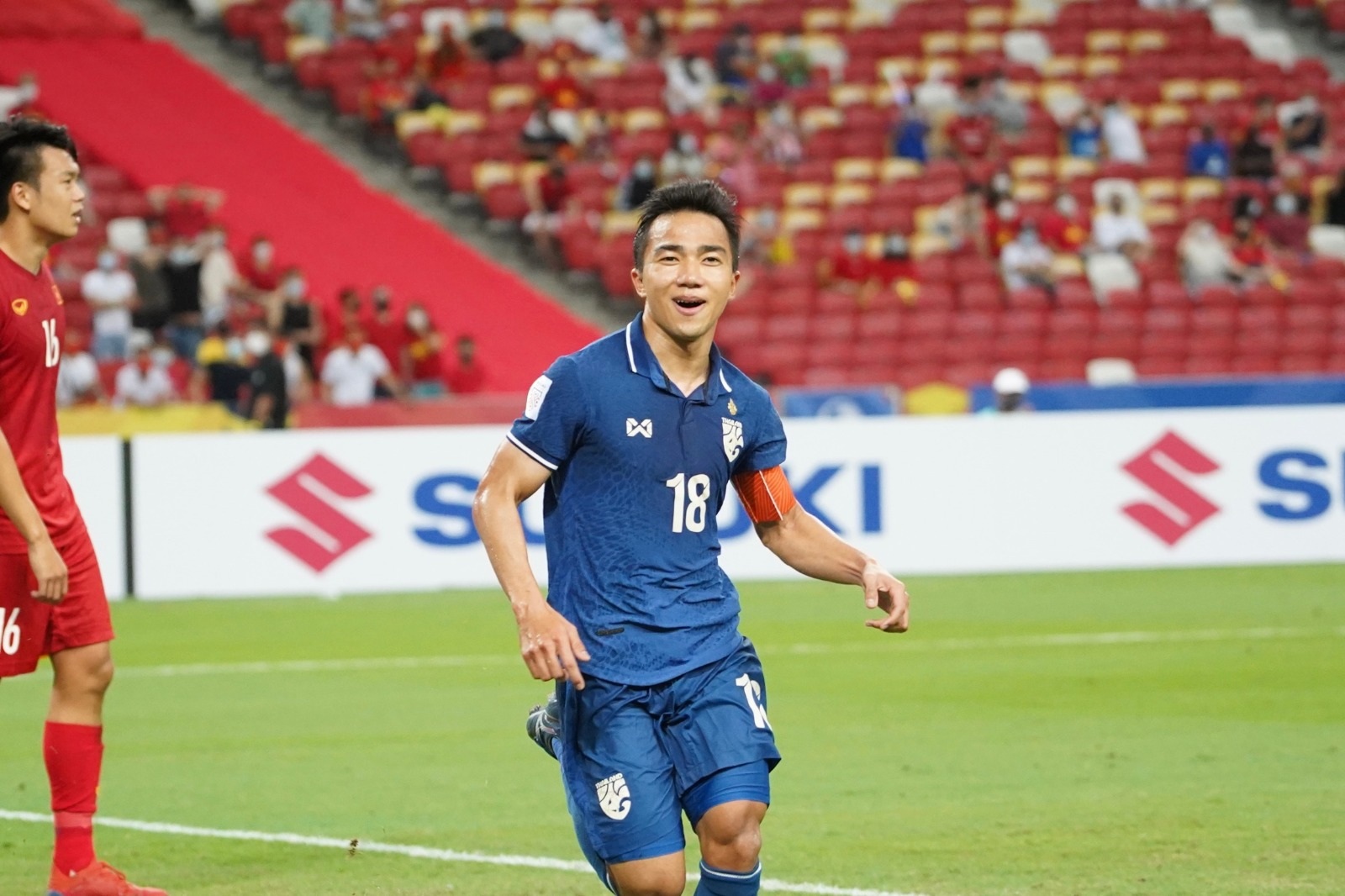 Chanathip Songkrasin chuyển sang CLB mới với giá… 90 tỷ đồng | Báo Dân trí