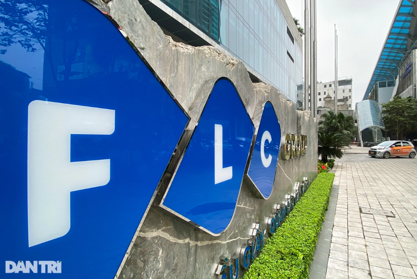 2 thành viên Hội đồng quản trị FLC từ chức | Báo Dân trí