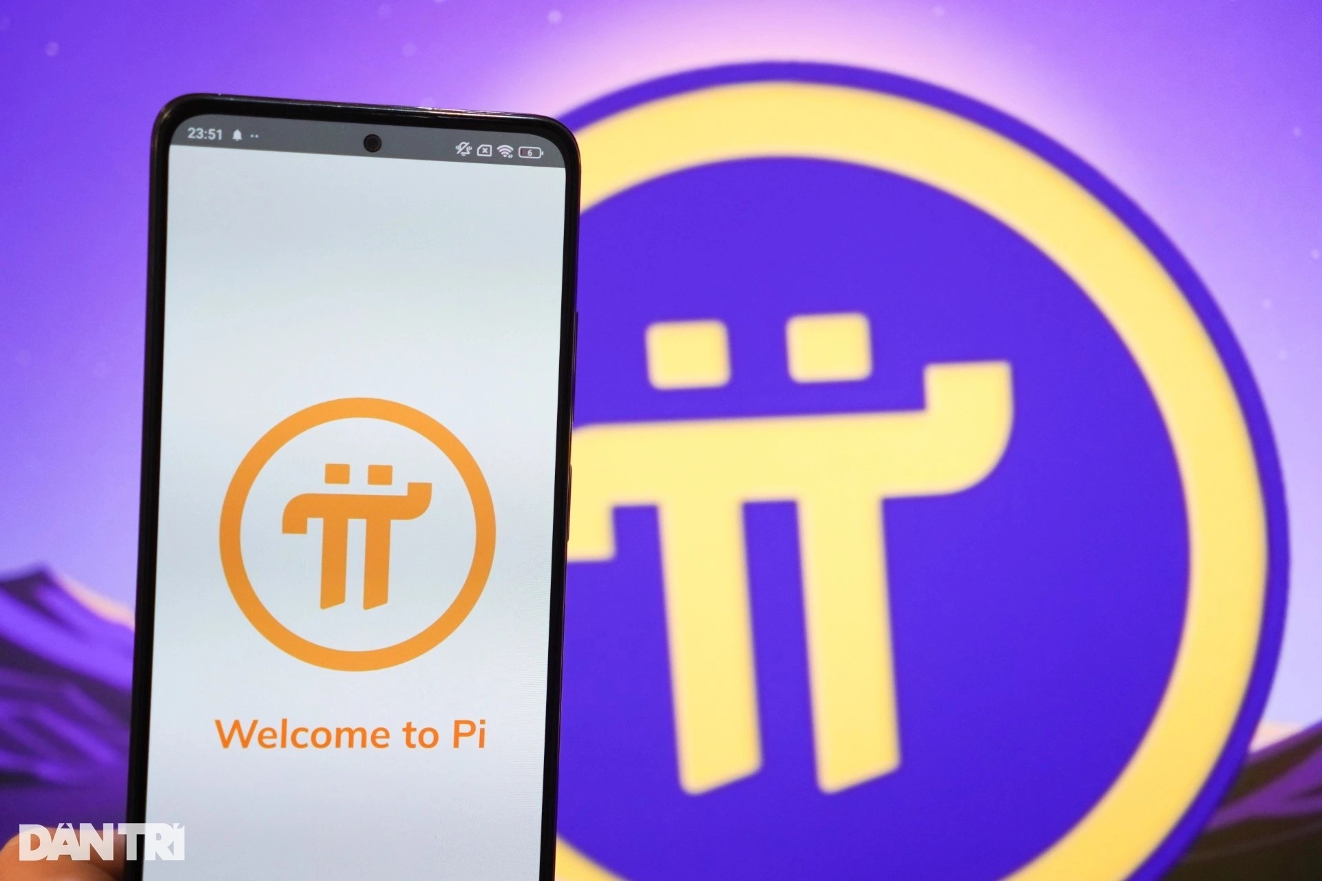 Đồng Pi rớt thảm, "Pi thủ" thi nhau bán tháo vì lo mất trắng | Báo Dân trí