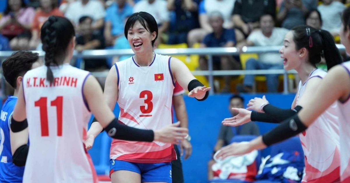 Thanh Thúy trở lại, tuyển bóng chuyền nữ Việt Nam đánh bại Philippines | Báo Dân trí