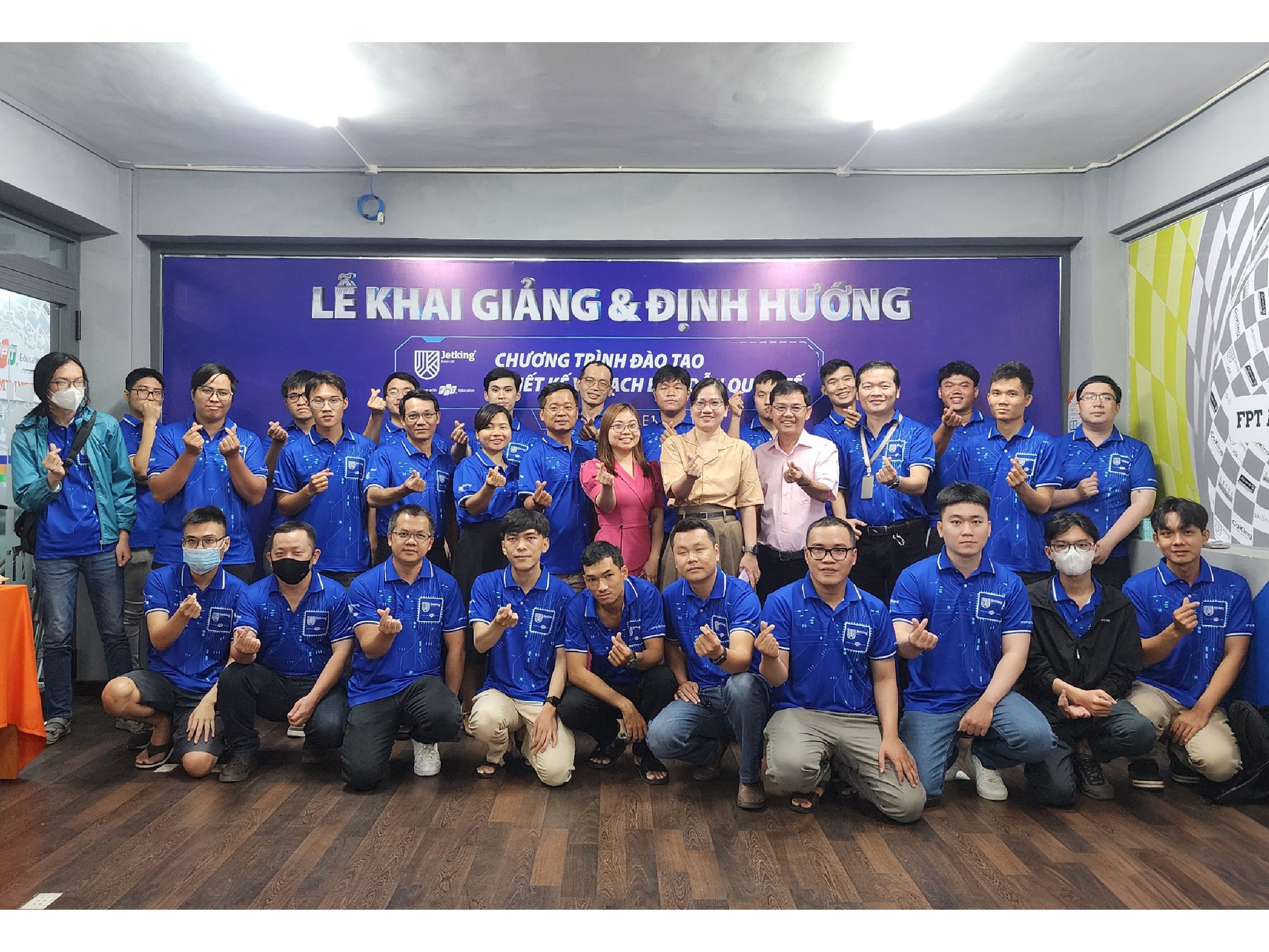 FPT Jetking tặng 300 suất học bổng tài năng ngành thiết kế vi mạch bán ...