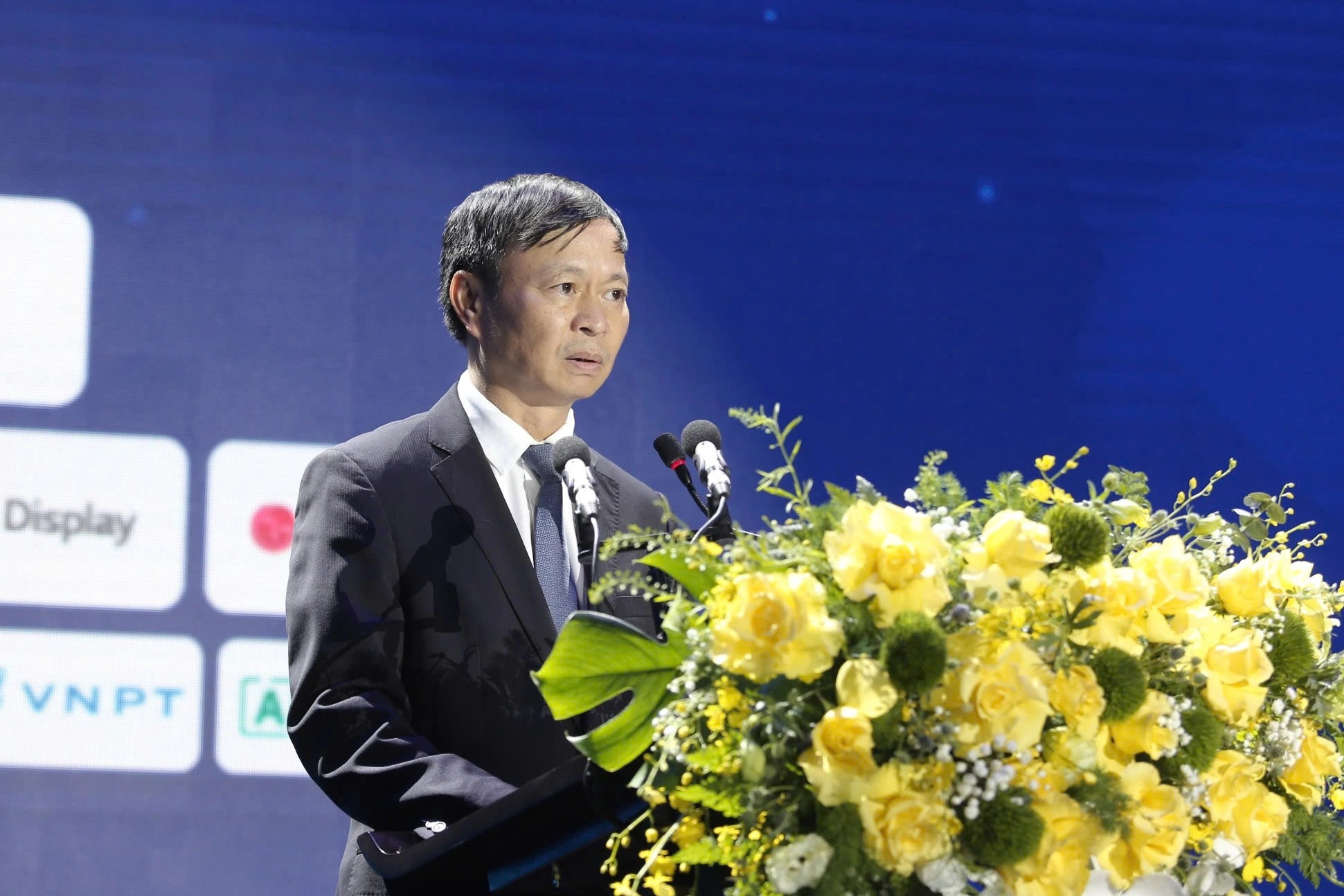 Techfest 2024 quy tụ gần 400 gian hàng khoa học công nghệ | Báo Dân trí