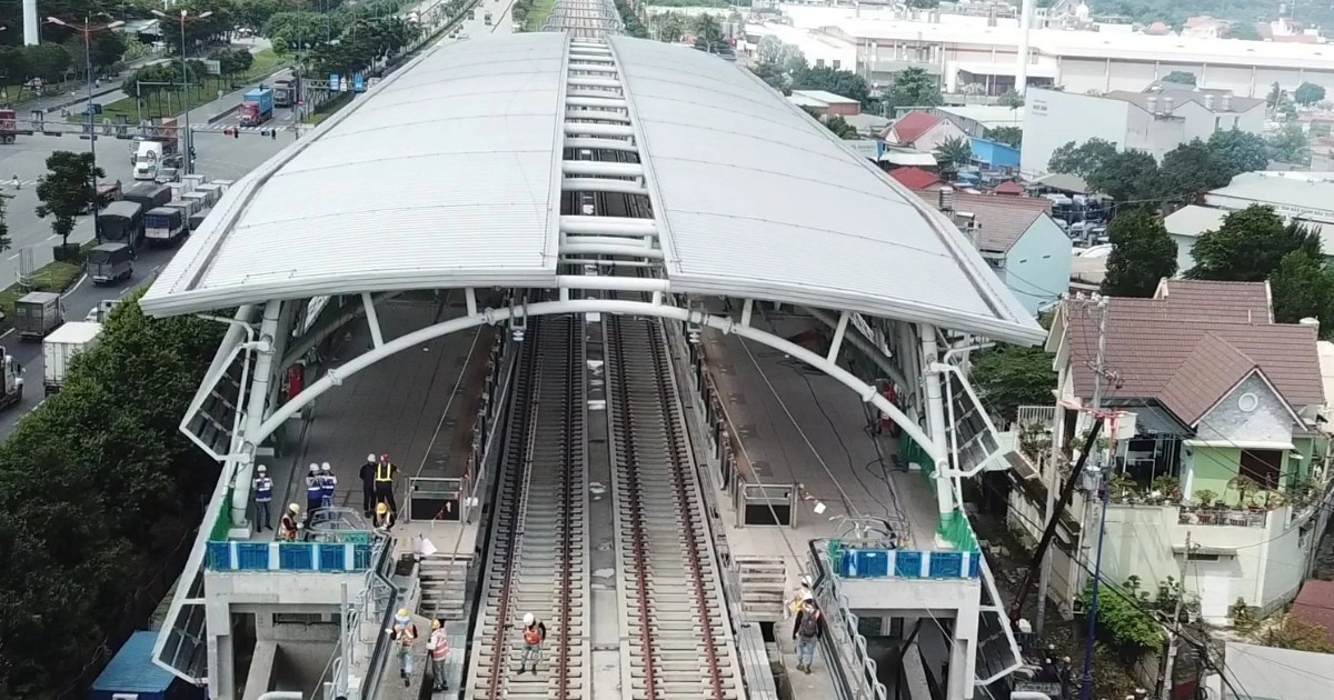 Nhà ga trên cao tuyến metro số 1 Bến Thành - Suối Tiên sắp hoàn thành | Báo Dân trí