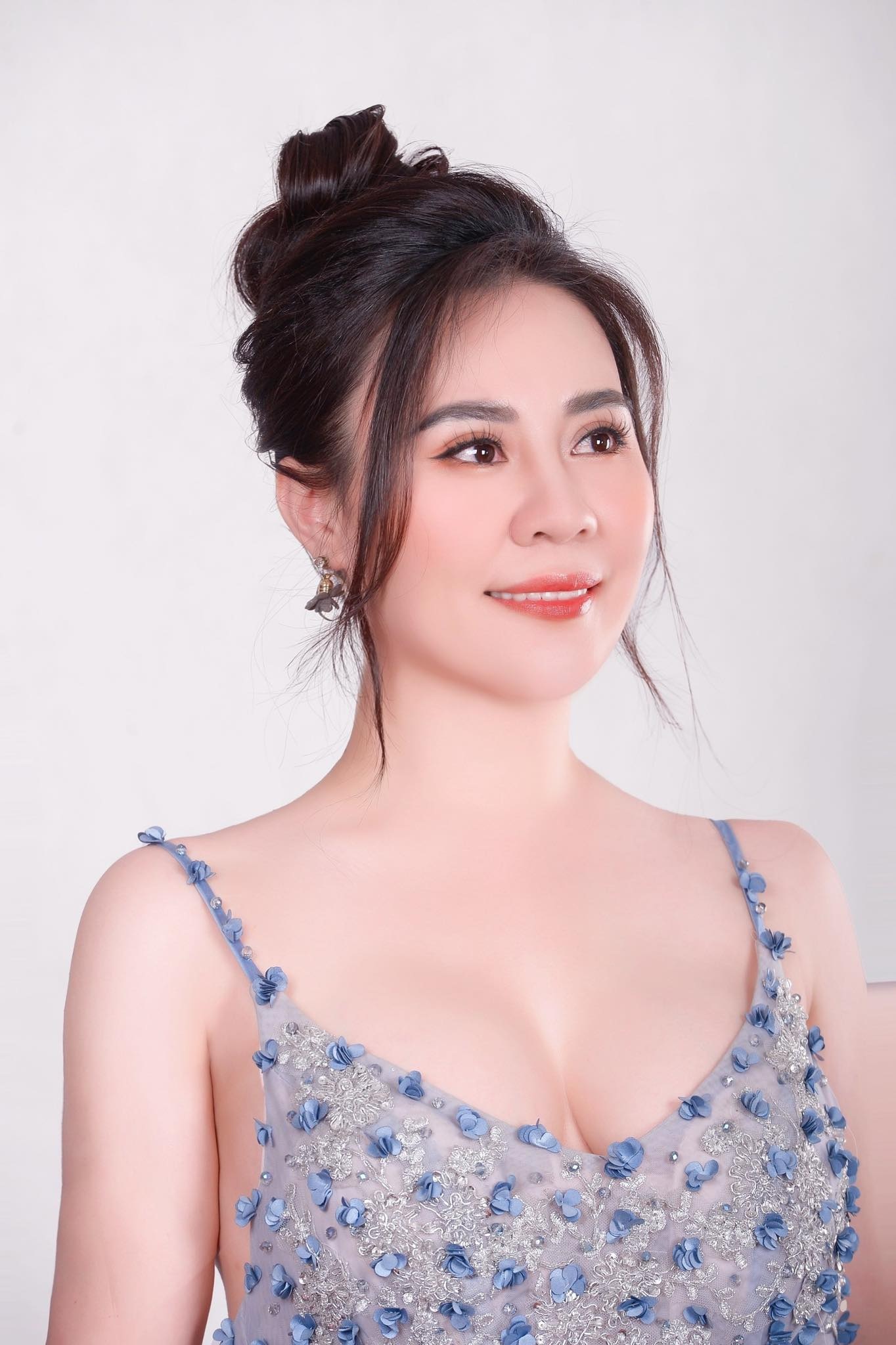 Hoa hậu Phan Kim Oanh kể về nỗi đau dẫn đến bệnh trầm cảm | Báo Dân trí