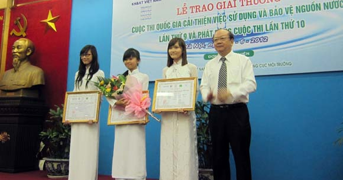 Vinh danh 11 đề tài của học sinh nhằm bảo vệ môi trường | Báo Dân trí