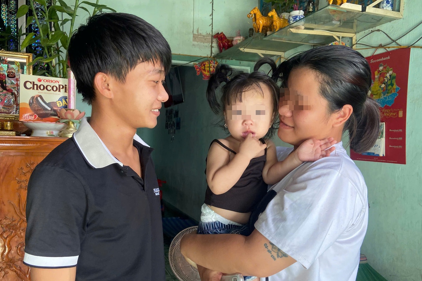 Vụ chồng bị phạt tù vì quan hệ với vợ: Xin đổi họ cho con gái | Báo Dân trí