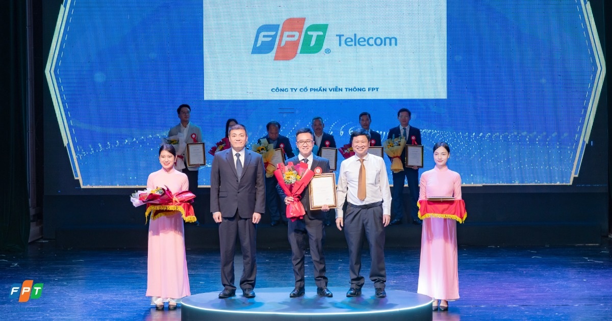 FPT Telecom vào top 10 doanh nghiệp công nghệ số xuất sắc Việt Nam 2024 | Báo Dân trí