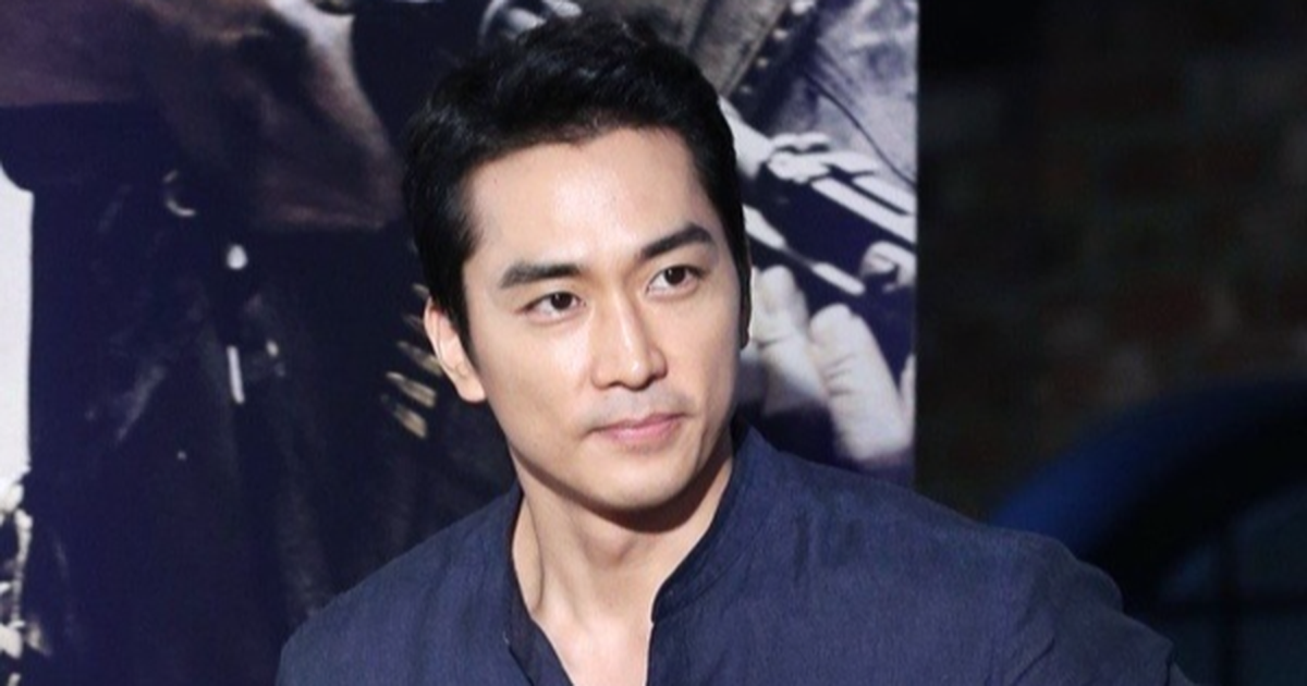 Tài tử "Trái tim mùa thu" trở thành ông chú U50 độc thân hấp dẫn và ...