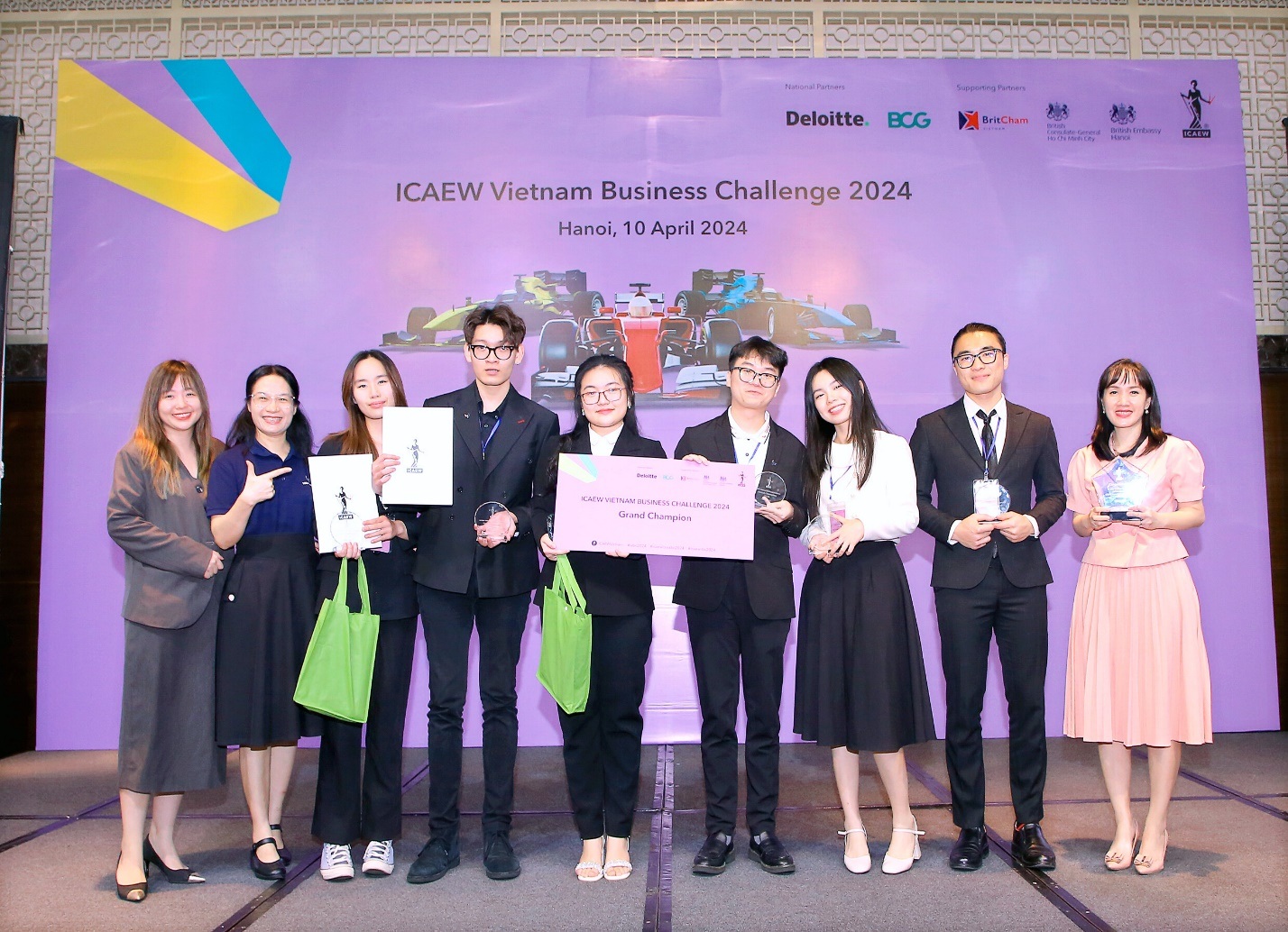Lộ diện những tài năng vào chung kết khu vực ICAEW Business Challenge 2024 tại Jakarta | Báo Dân trí