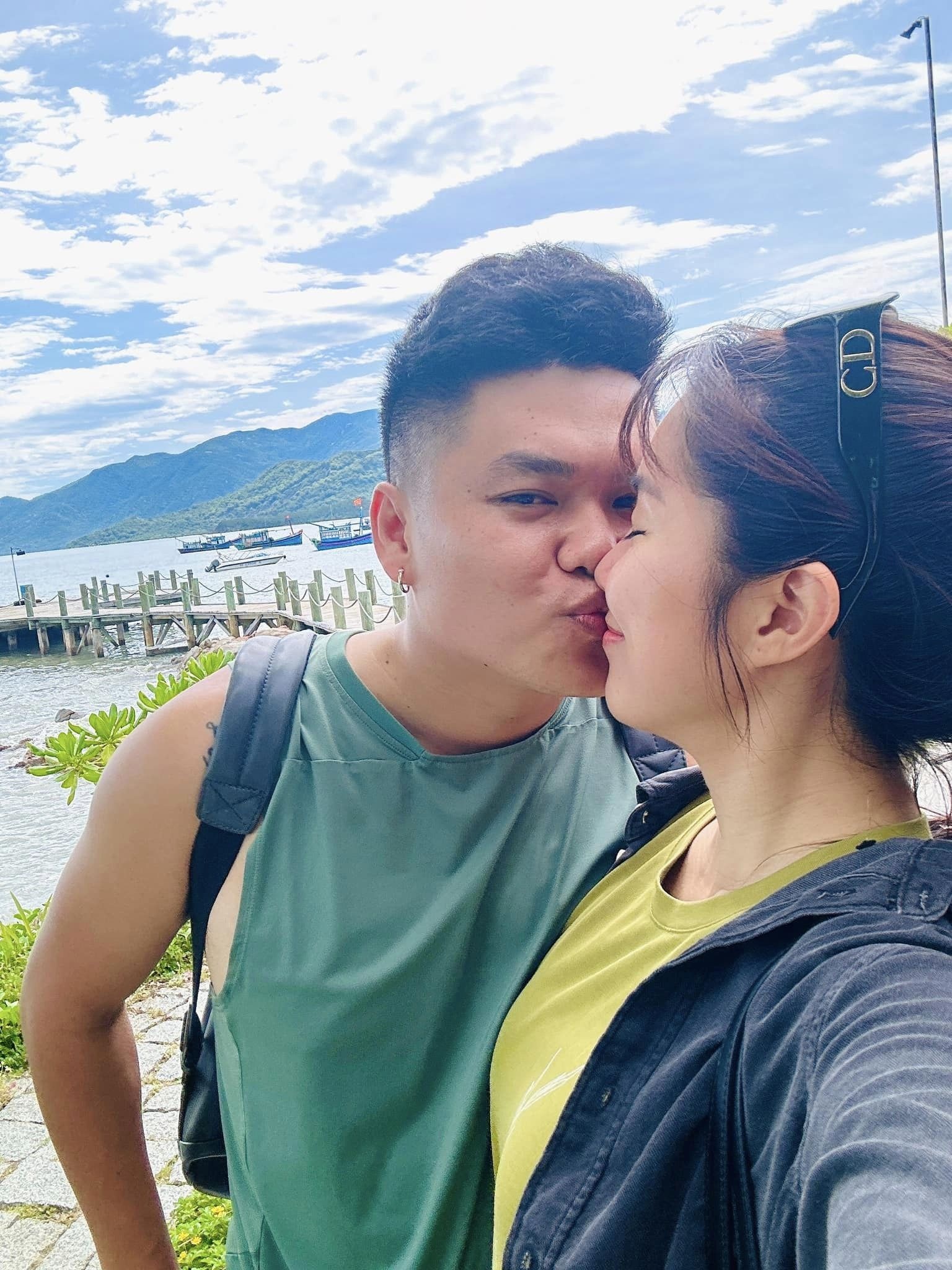 Lê Phương sau đổ vỡ: Được chồng kém 7 tuổi cưng chiều, yêu thương con riêng | Báo Dân trí