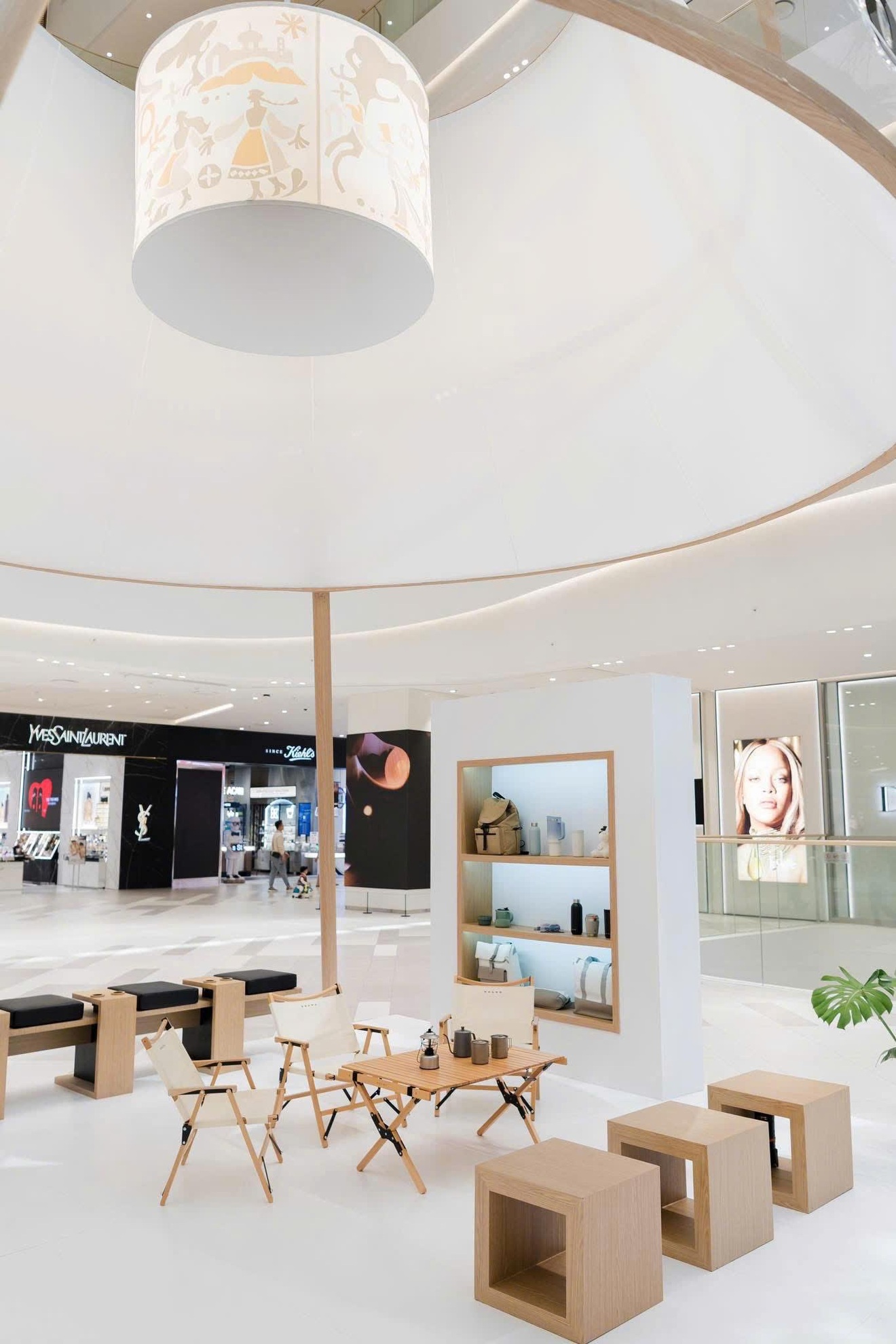 Chuỗi sự kiện Volvo SafeXpert Pop-Up Studio: Tôn vinh triết lý an toàn ...