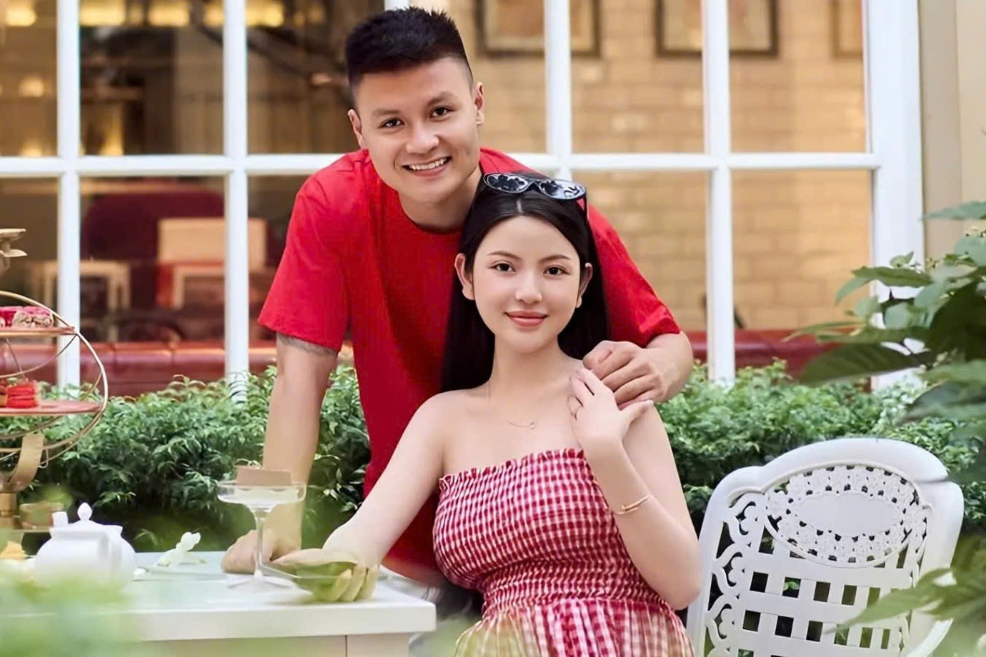 Vợ cầu thủ Quang Hải sở hữu loạt túi hàng hiệu Hermès, Dior đắt giá | Báo Dân trí