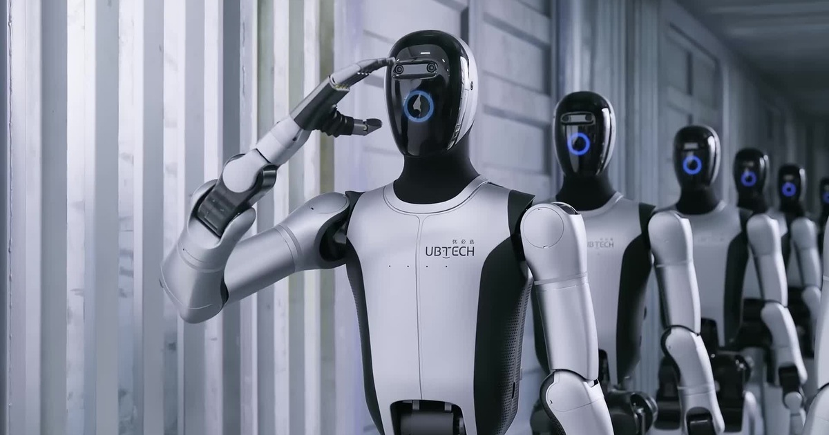 Video: Đội quân robot hình người vừa được xuất xưởng của UBTech | Báo ...