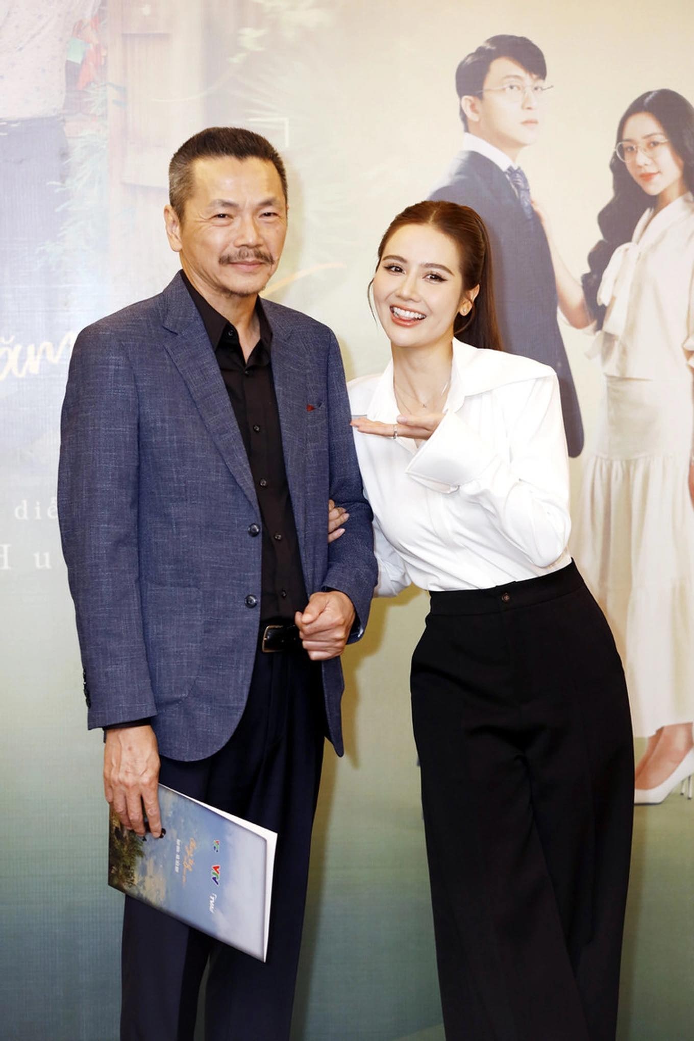 NSND Trung Anh bị ghét ở phim VTV: "Khán giả có chửi tôi cũng kệ" | Báo Dân trí