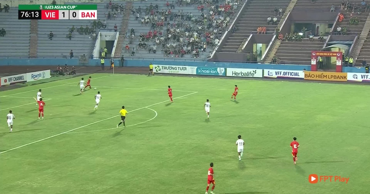 Video: Ngọc Mỹ, Lê Victor giúp U23 Việt Nam hạ gục U23 Bangladesh | Báo Dân trí