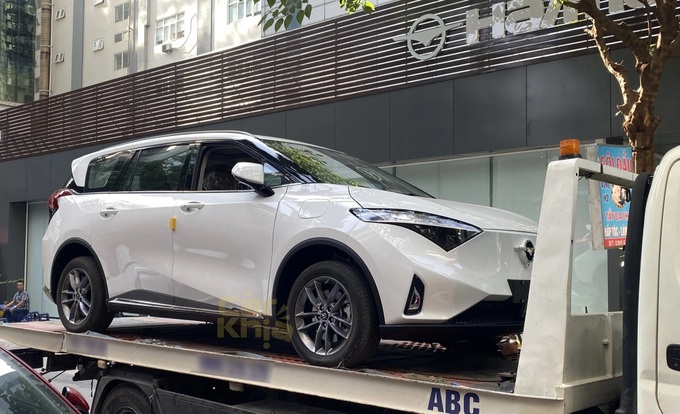 Khách Việt mua xe MPV: Đa dạng lựa chọn, có cả mẫu "ăn xăng như ngửi" | Báo Dân trí