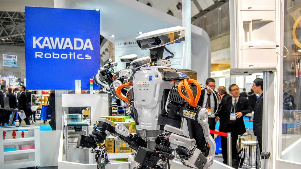 Nhật Bản sử dụng robot để giải quyết tình trạng thiếu lực lượng lao ...