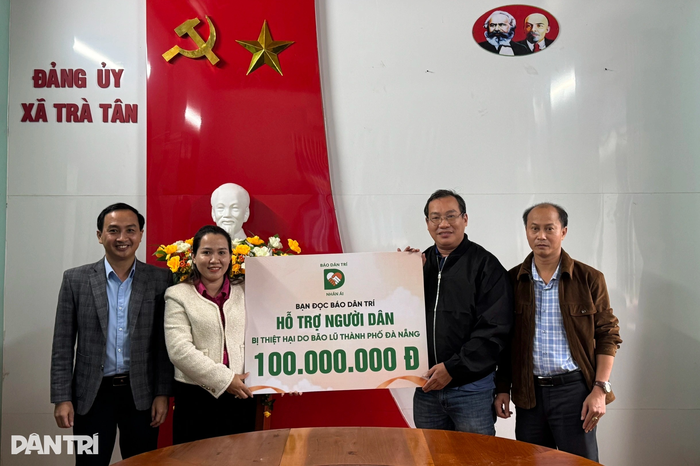 Bạn đọc Dân trí hỗ trợ người dân Đà Nẵng 100 triệu đồng khắc phục bão ...