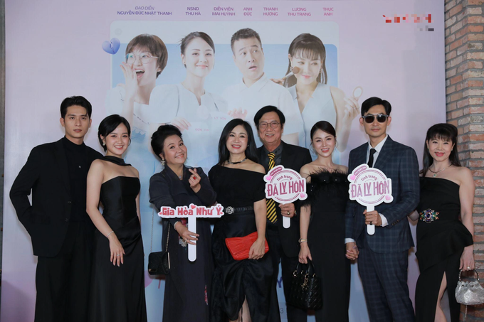 NSND Thu Hà tái ngộ Lương Thu Trang, khóc hết nước mắt trong phim mới | Báo Dân trí