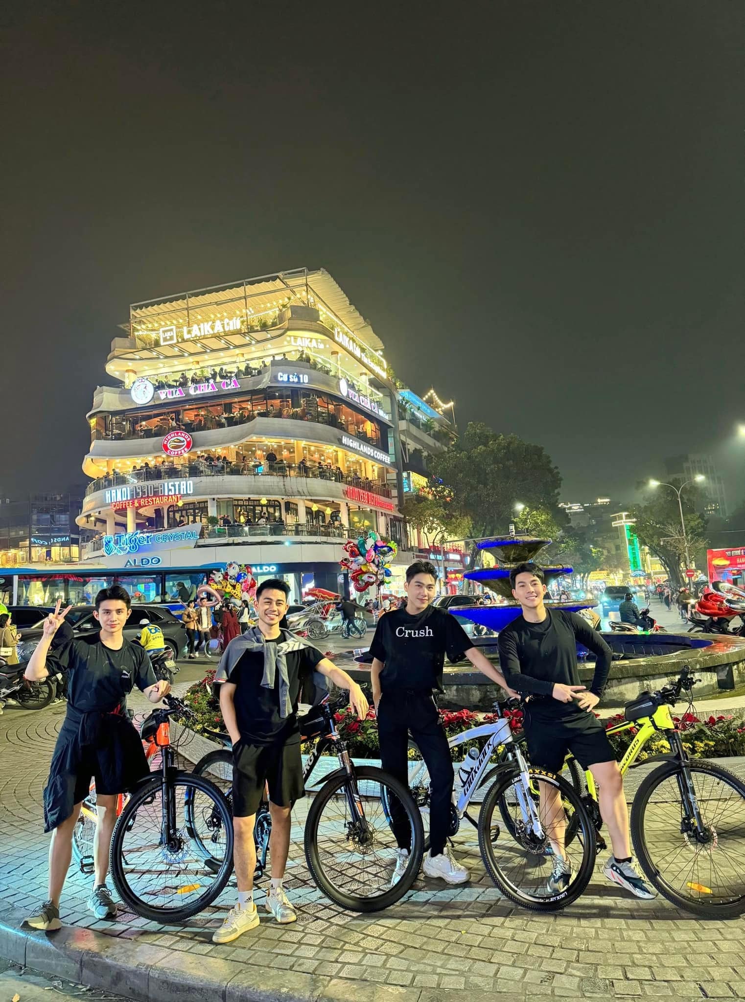 Điều ít biết về lịch sử tòa nhà "Hàm cá mập" - một thử nghiệm chưa trọn ...