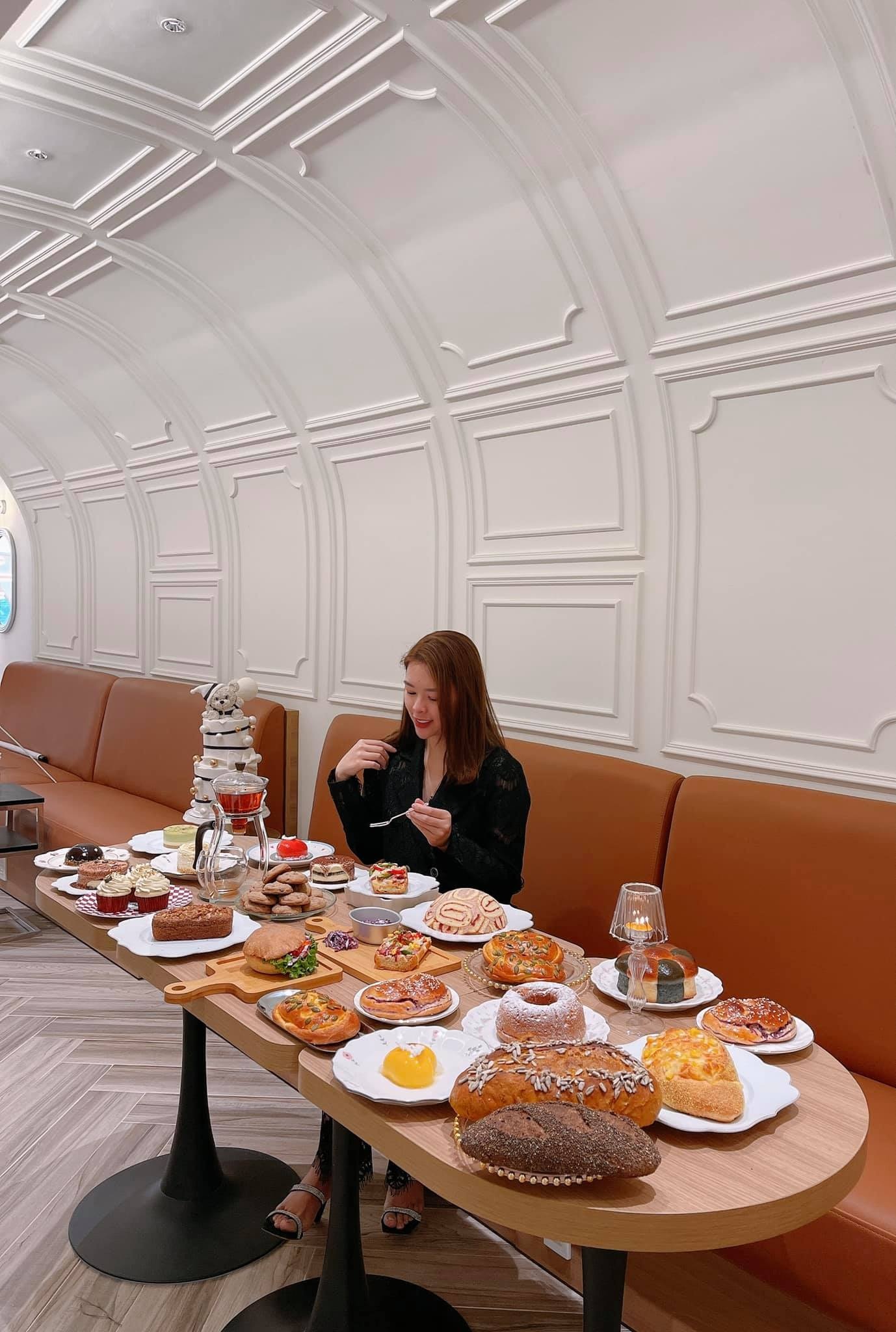 Buttery Cake & Café - Điểm hẹn cà phê bánh ngọt hấp dẫn ở Sài Gòn | Báo ...