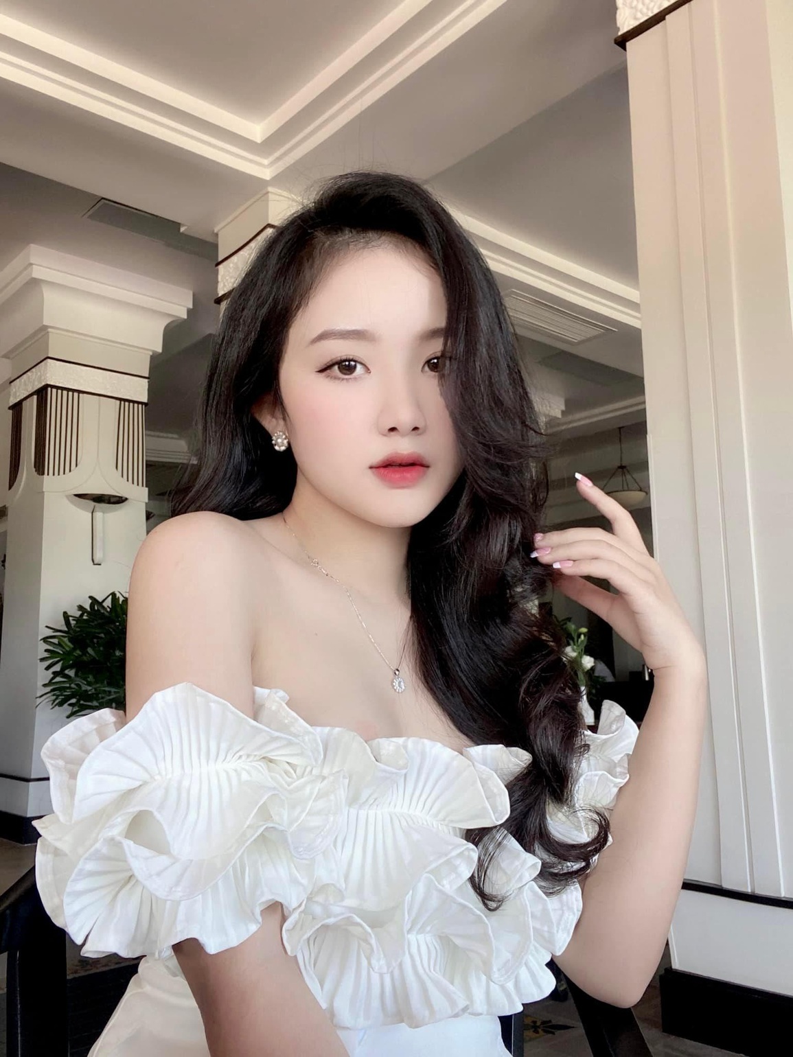 Chi Tiết Hơn 94 Gái Xinh Mặc Sexy Hay Nhất B1 Business One