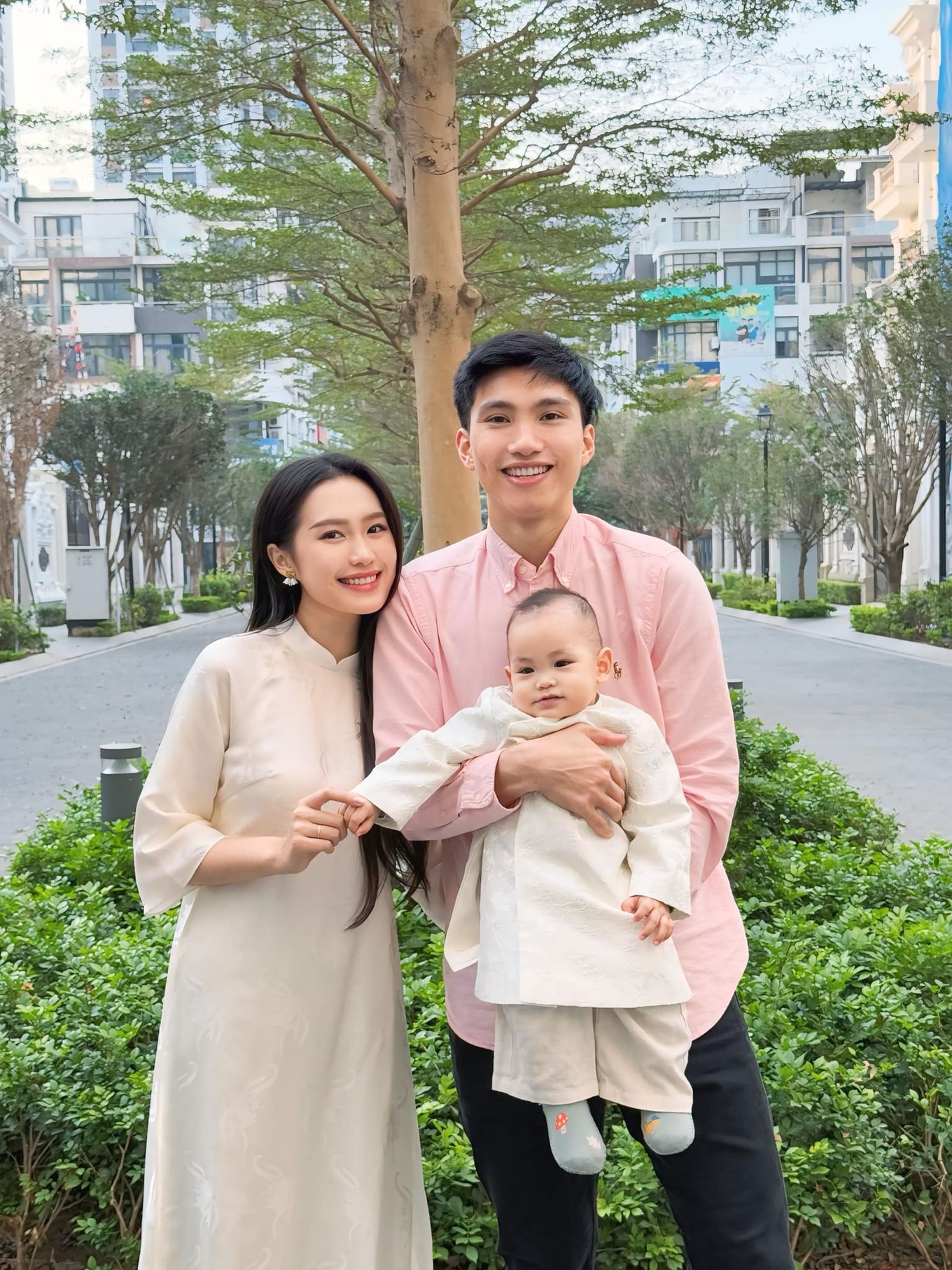 Doãn Hải My hát tiếng Anh hút 30 triệu lượt xem, gây sốt mạng xã hội | Báo Dân trí