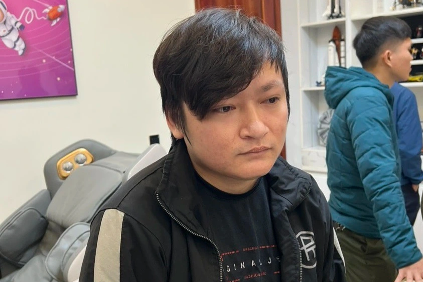 Khởi tố 3 đối tượng phát tán phim lậu kiếm lời tiền tỷ | Báo Dân trí