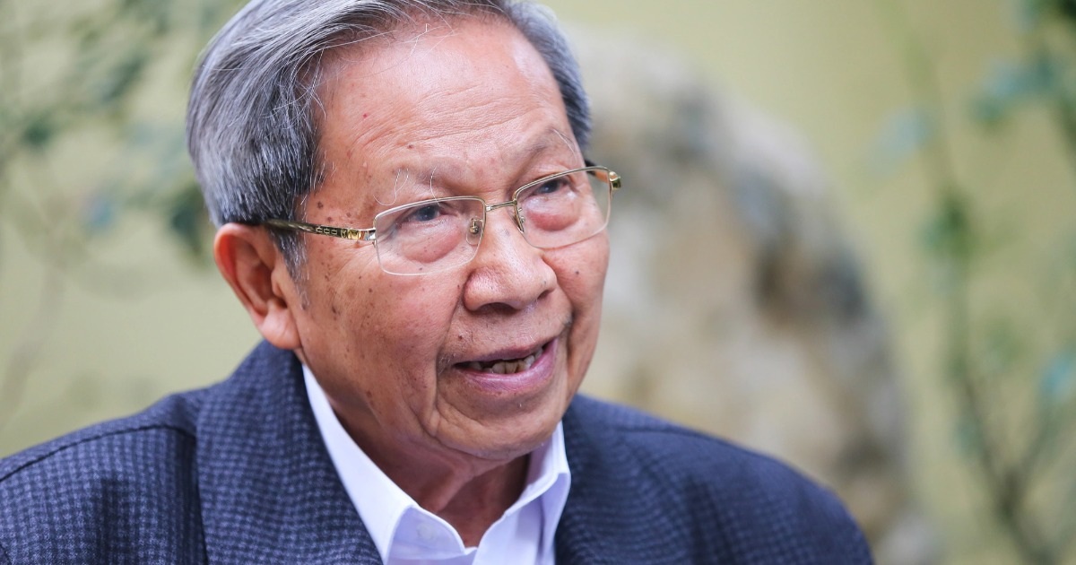 Tướng Lê Văn Cương: "Tại sao Việt Nam mạnh? Tại sao Việt Nam yếu?" | Báo Dân trí