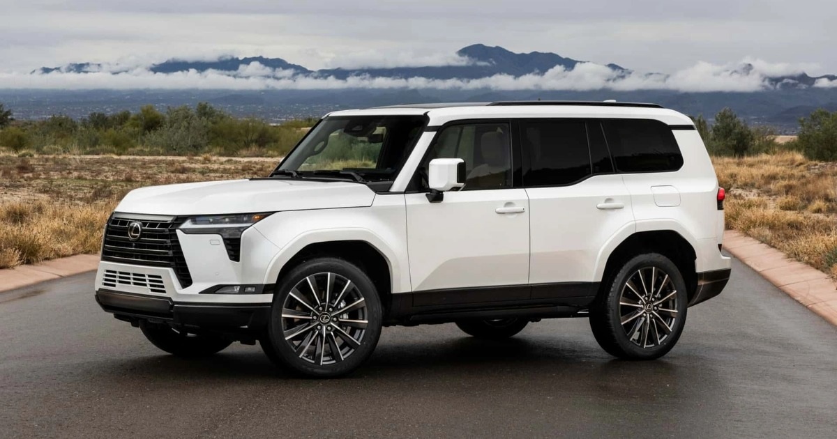 Lexus GX thế hệ mới vừa ra mắt đã được nâng cấp: Thêm trang bị, tăng ...