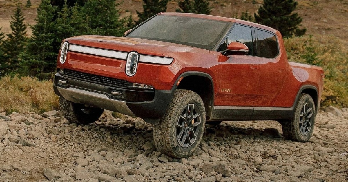 Trải nghiệm của một khách hàng làm "chuột bạch" cho thương hiệu xe điện mới | Báo Dân trí