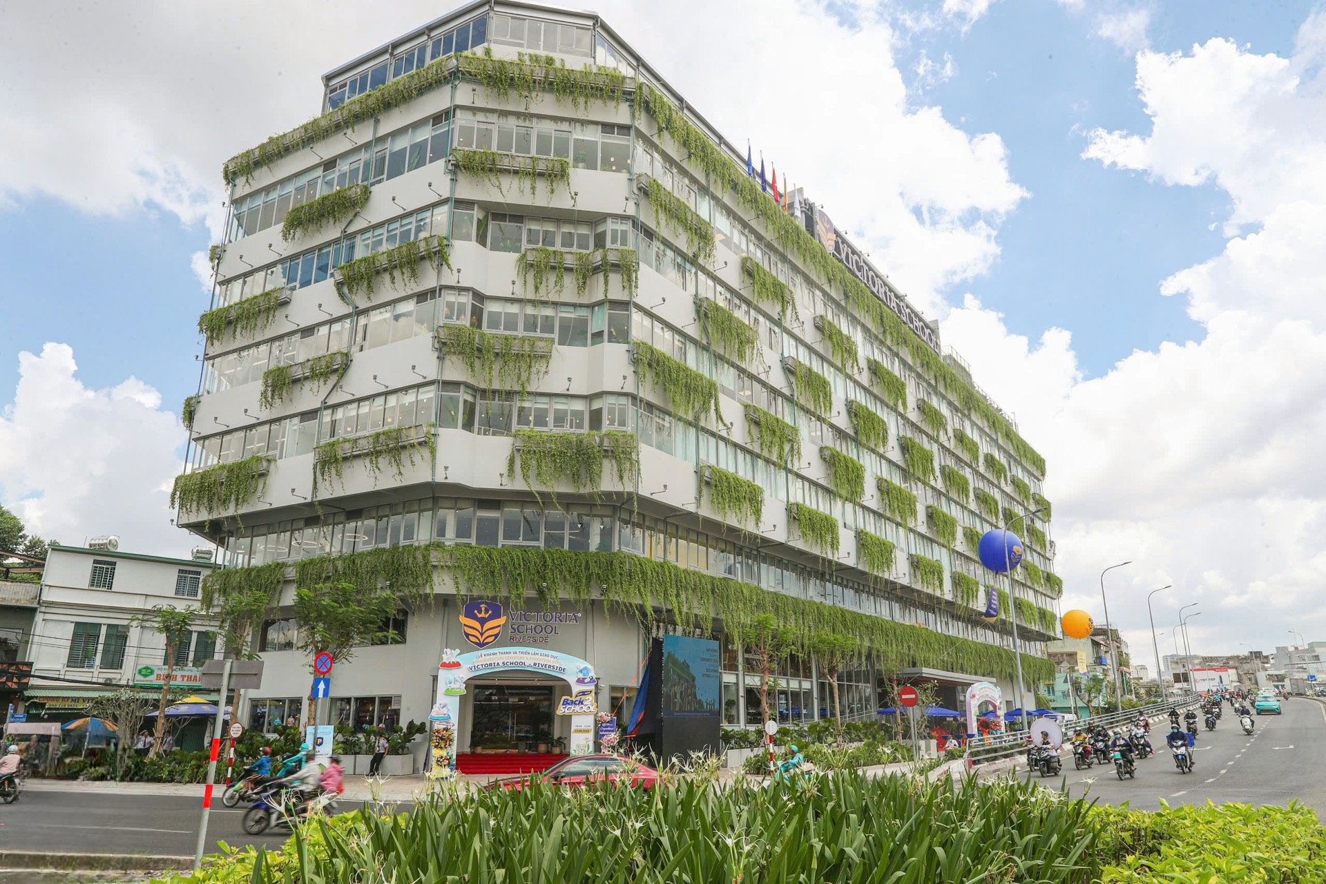 Victoria School - Riverside đón năm học mới với môi trường học thông ...