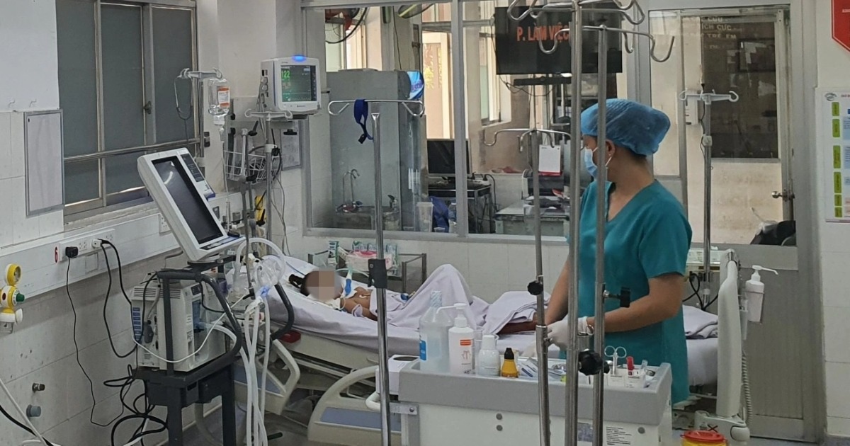 Bé 4 tuổi và người đàn ông lên cơn kích động, tử vong sau khi bị chó cắn | Báo Dân trí