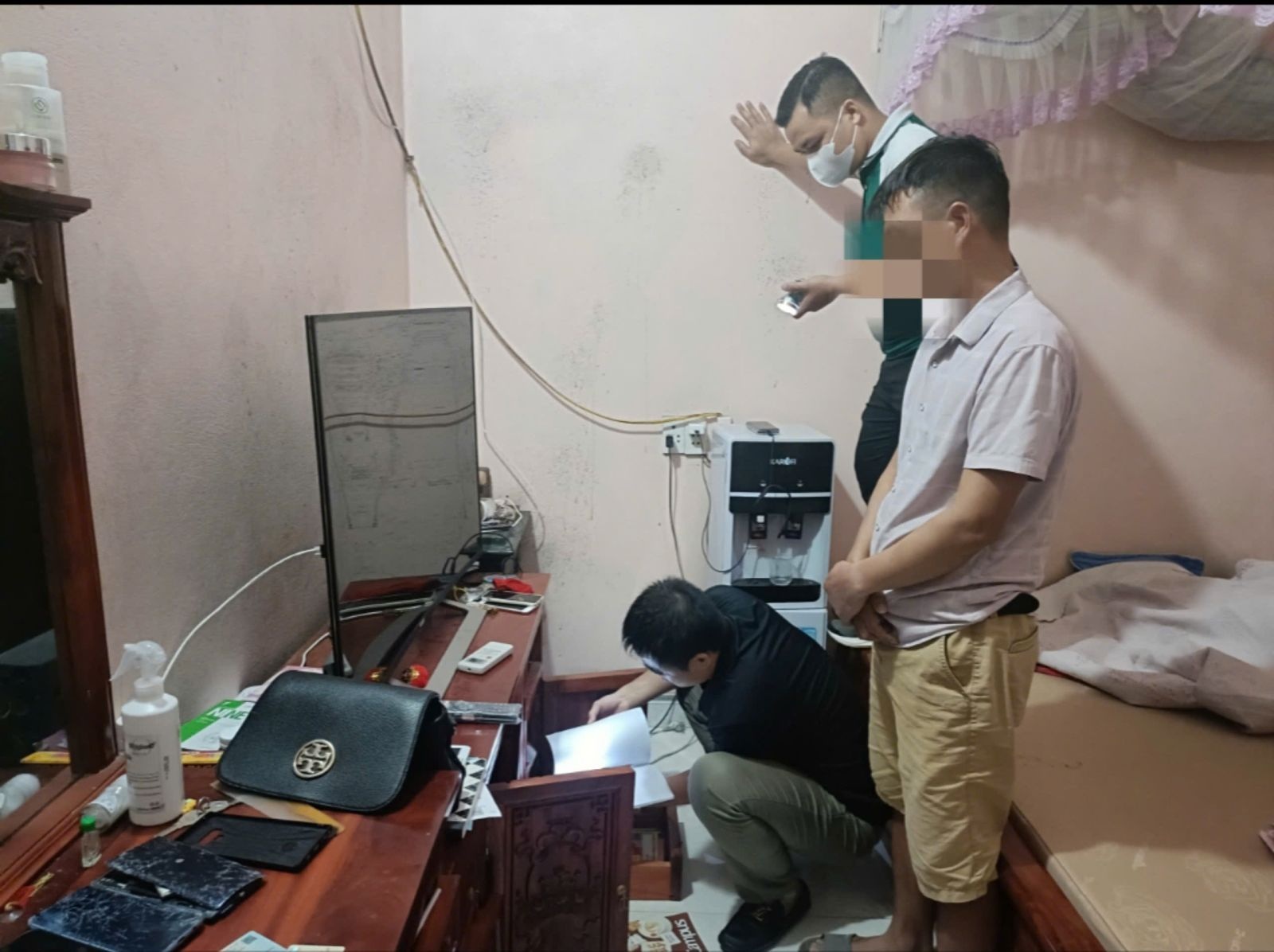 Phá đường dây đánh bạc qua mạng ở Bắc Giang | Báo Dân trí