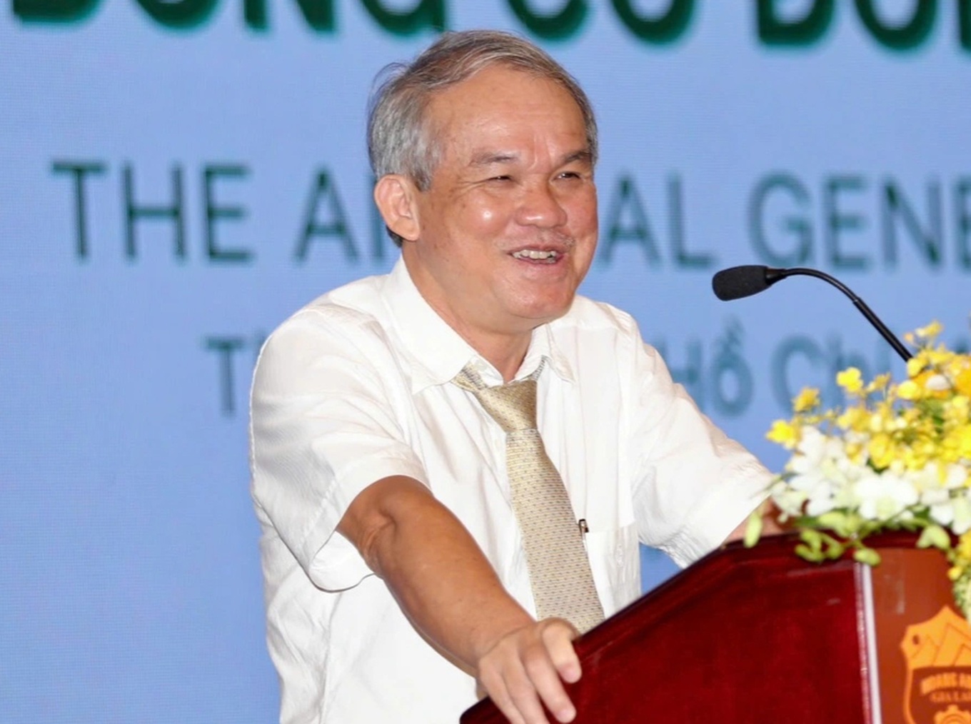 อดีตรองนายกฯเยอรมนี ขึ้นแท่นบอสเวียตเจ็ท มร.ดึ๊ก วางแผนปลูกต้นหม่อนและเลี้ยงไหม